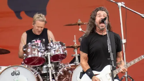 Foo Fighters и Nine Inch Nails поменялись барабанщиками | Оркестр CAGMO