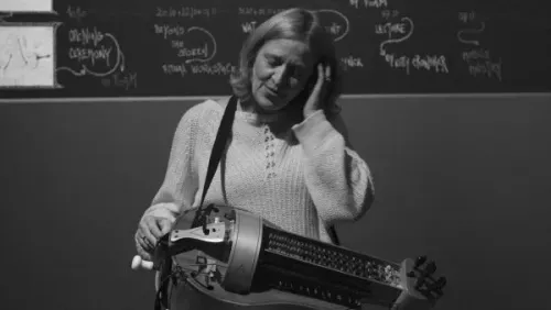 Новая биография Stevie Wishart в альманахе композиторов | NEOCLASSICA ...